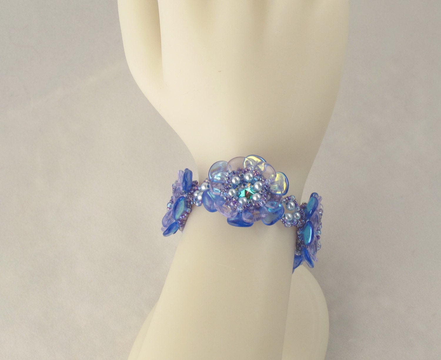 Blue Posies Bracelet - Etsy