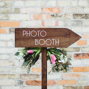 Wedding Photo Booth Directional Arrow Sign, Rustic Woodland Wedding ...