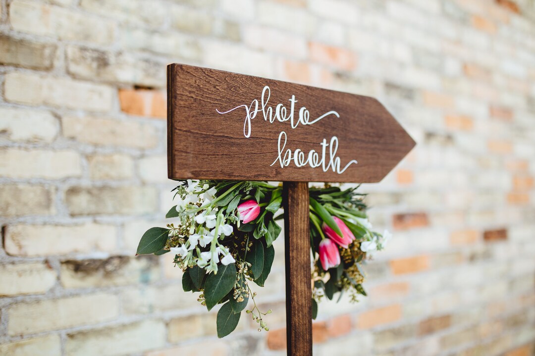 Wedding Photo Booth Directional Arrow Sign, Rustic Woodland Wedding ...