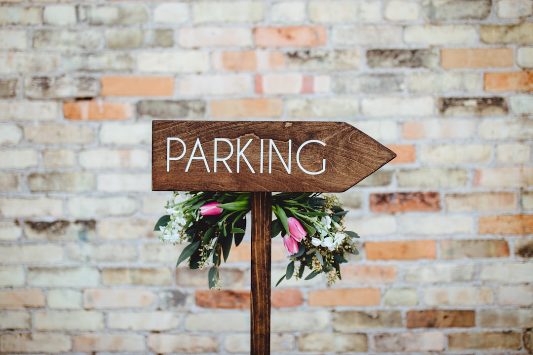 Wedding Parking Directional Arrow Sign, Rustic Woodland Wedding Sign ...