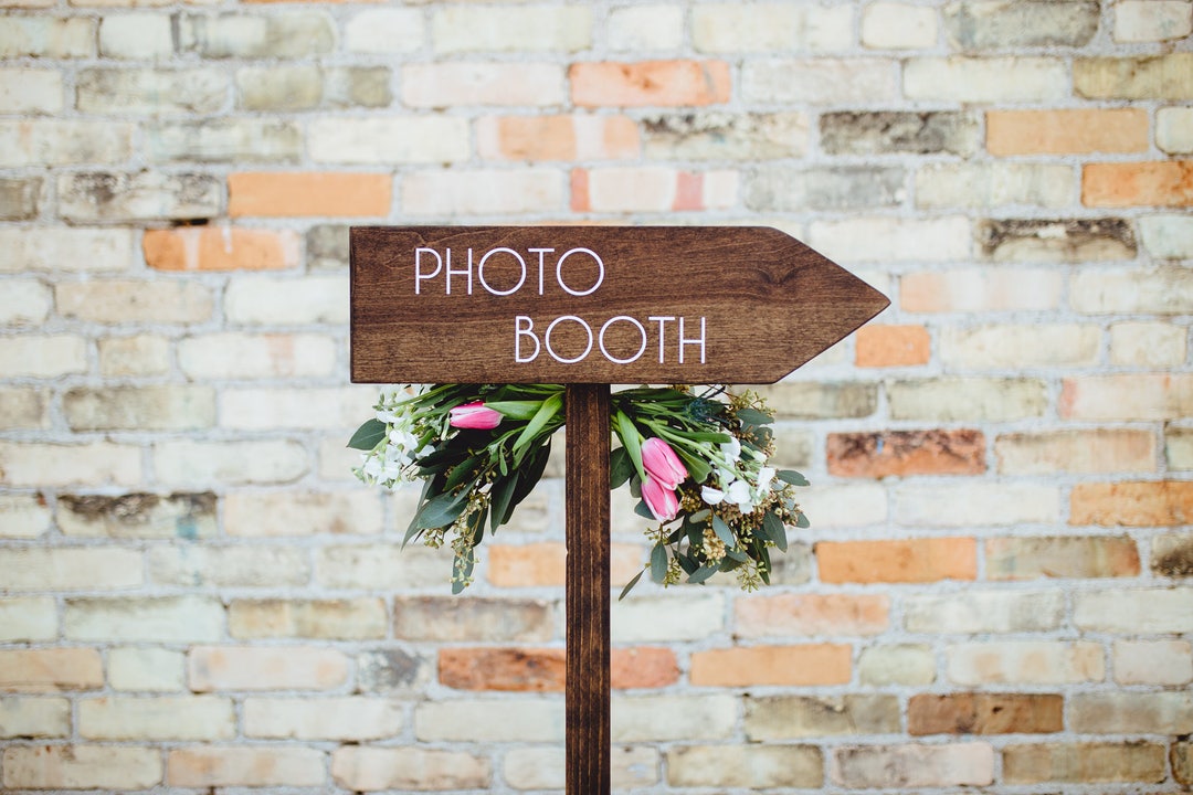 Wedding Photo Booth Directional Arrow Sign, Rustic Woodland Wedding ...