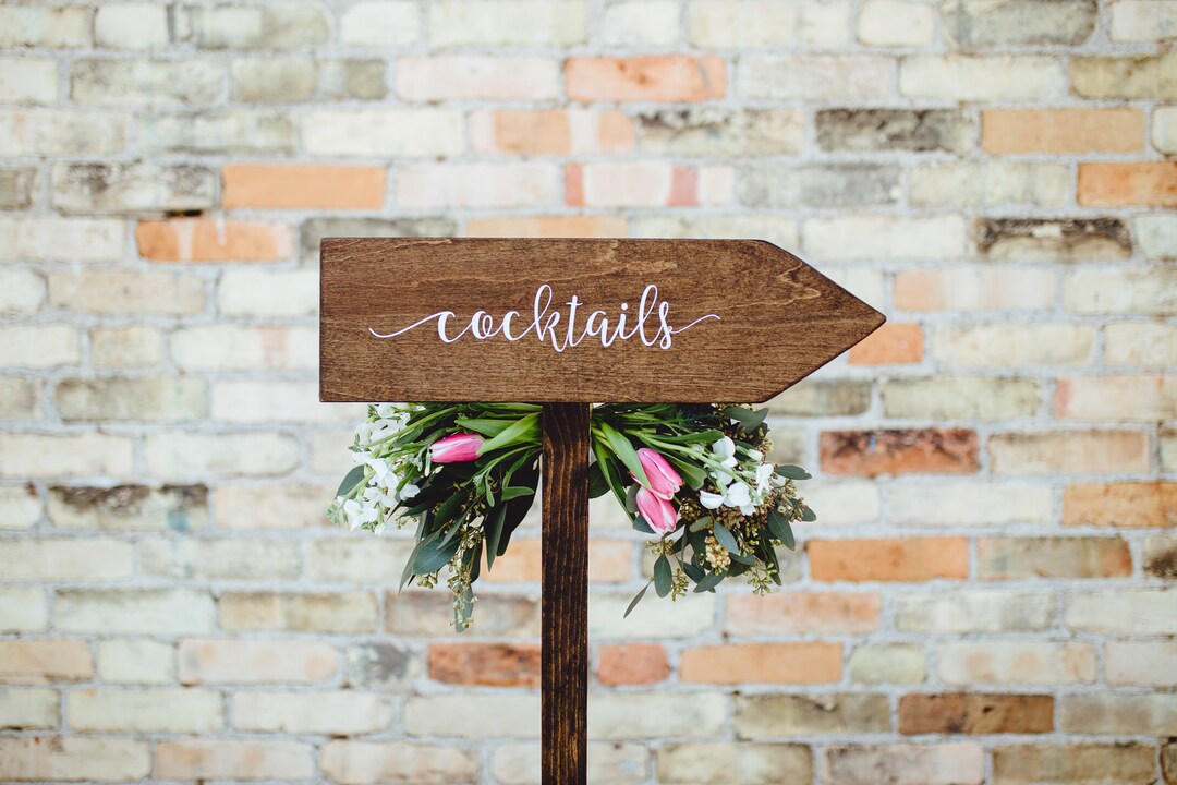 Cocktails Wedding Directional Arrow Sign, Drinks Rustic Woodland ...