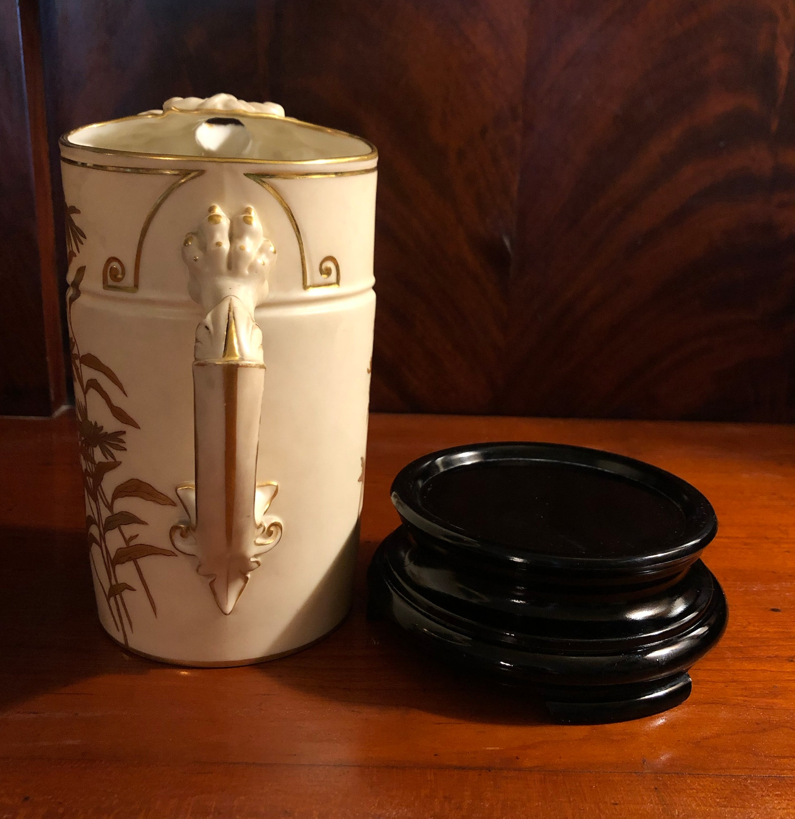 Royal Worcester, England 1888 Porcelain Lion Pitcher With Glass Display ...