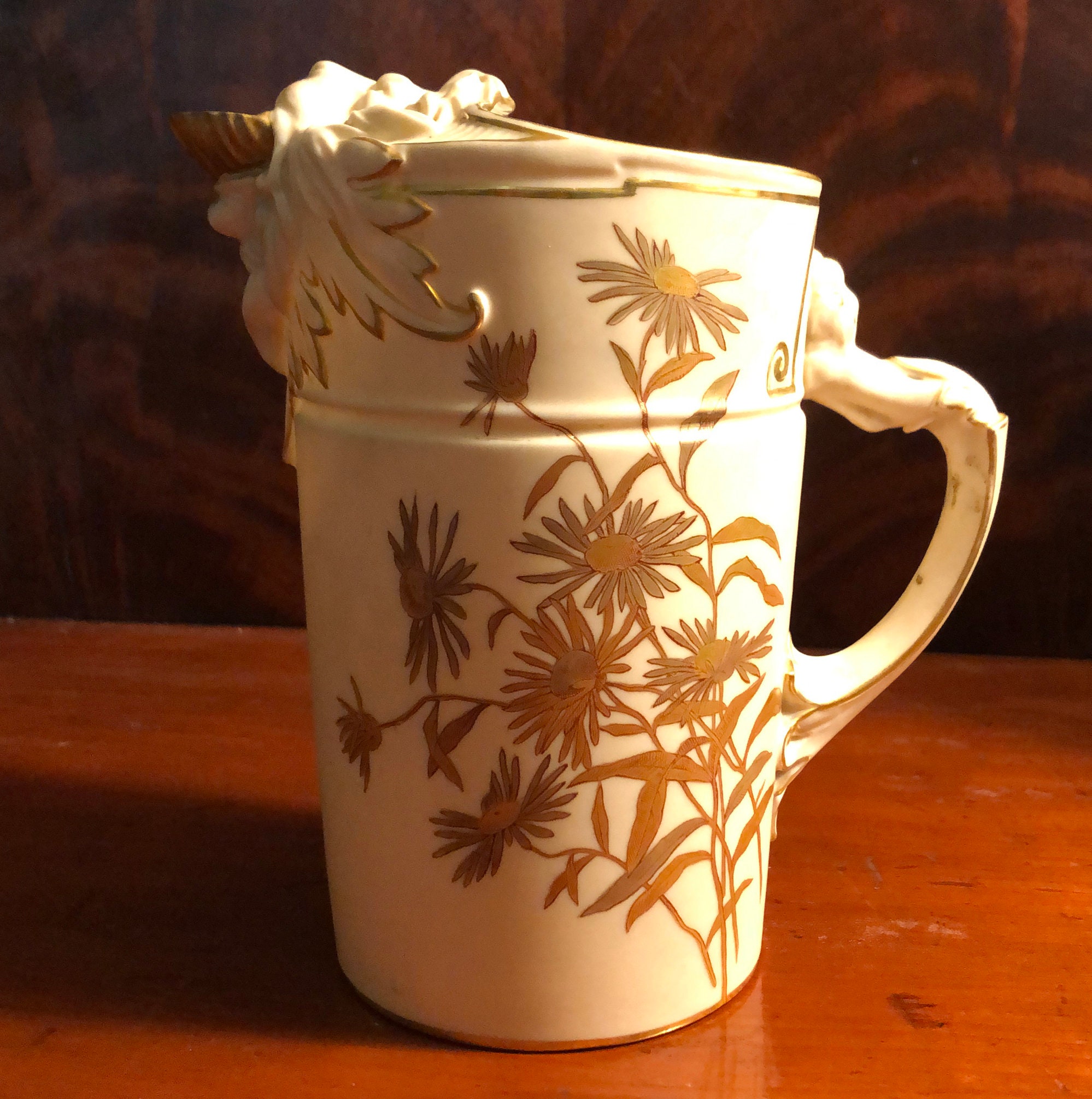 Royal Worcester, England 1888 Porcelain Lion Pitcher With Glass Display ...