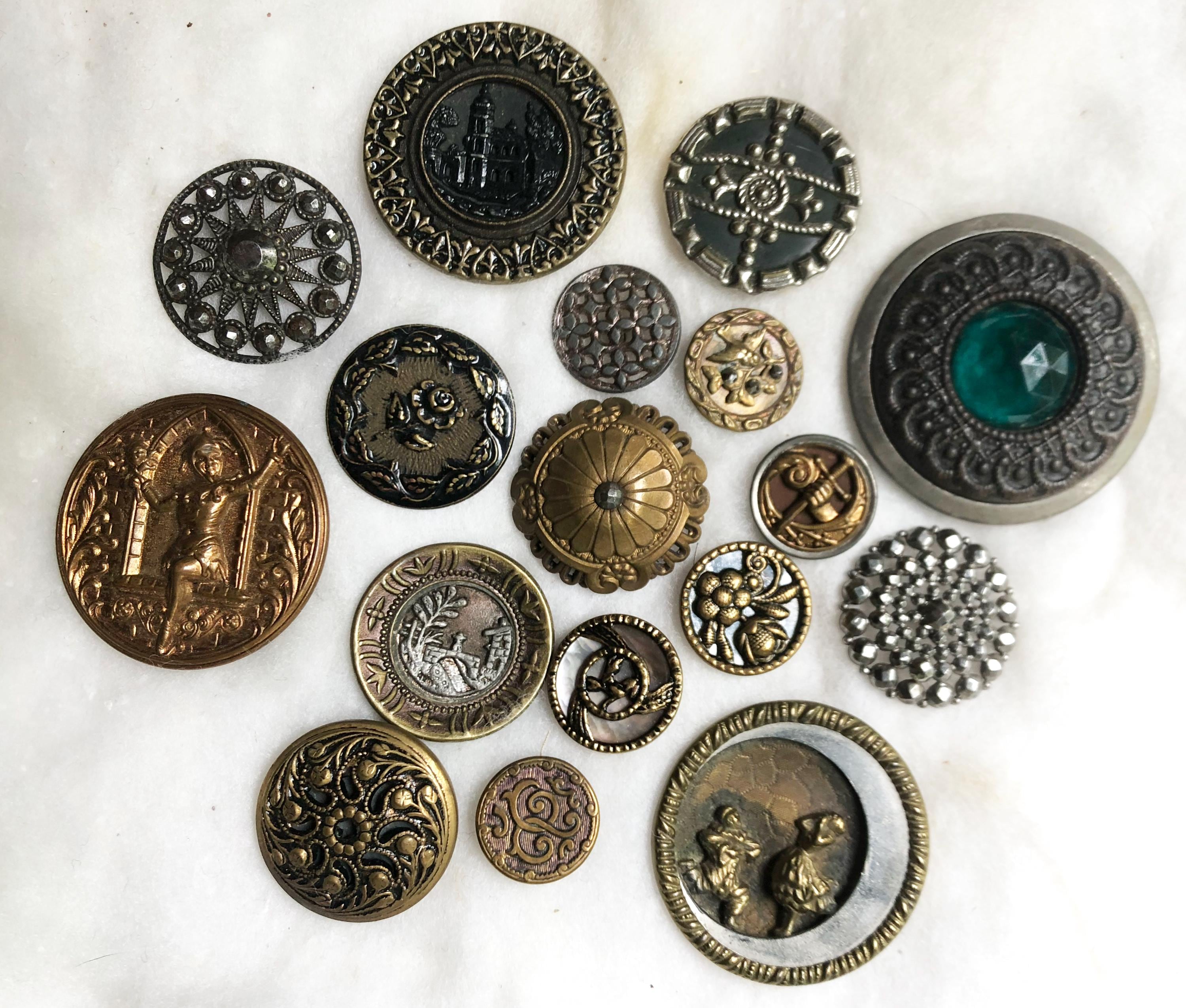 Antique Buttons Group of 17, Metals, Beautiful and Collectible - Etsy