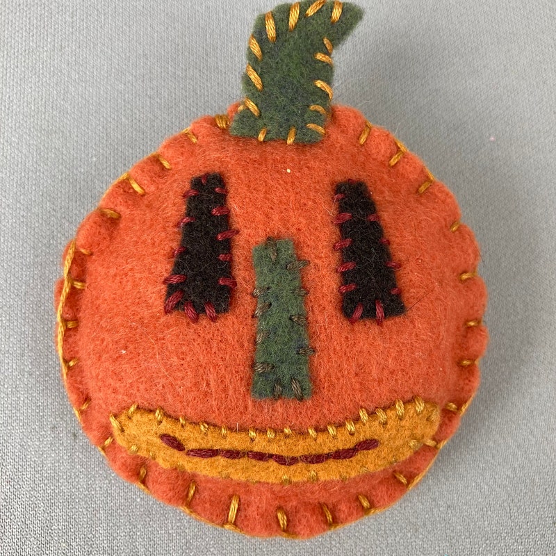 Halloween Brooch - Etsy