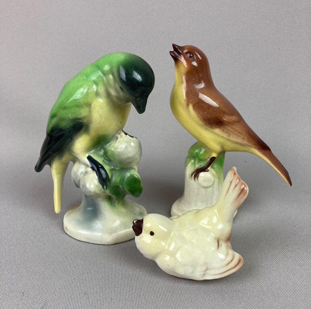 Vintage Bird Figurines, Mid Century, Group of 3 Little Birds, Unmarked ...