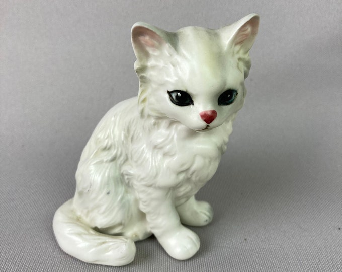 Vintage Lefton Cat Figurine, Seated White Kitty, Measures 3 3/4 Tall X ...