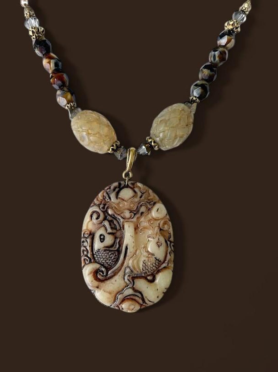 Vintage Carved Brown Jadeite Fish Pendant Glass Beads Gold Tone Mermaid ...