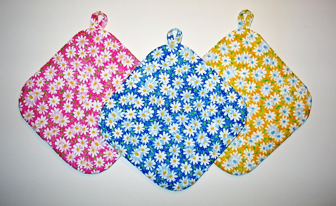 Handmade 8" Hot Pot Pads/potholders With Hangers - Trio of White ...