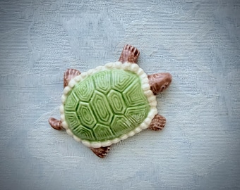 Green Ceramic Frog for Mosaic Garden Art, Stepping Stone or Birdbath ...