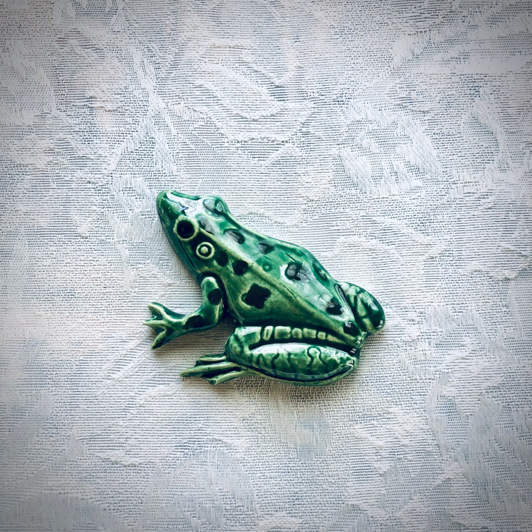 Green Ceramic Frog for Mosaic Garden Art, Stepping Stone or Birdbath ...