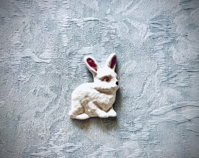 Red-eyed White Ceramic Rabbit for Mosaic Garden Art, Bunny Stepping ...