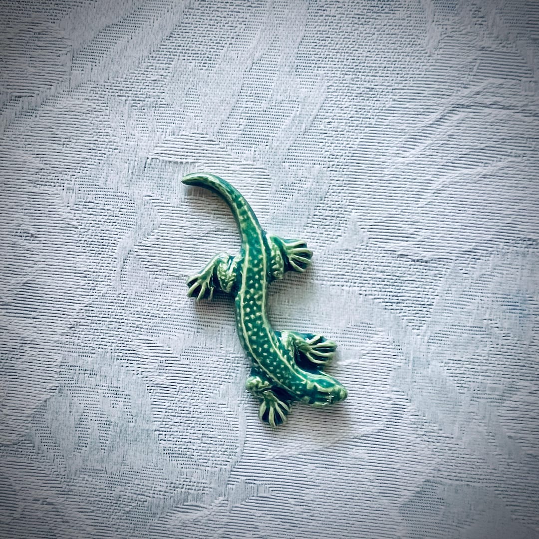 Green Ceramic Lizard for Mosaic Garden Art, Mixed Media, Hand Painted ...