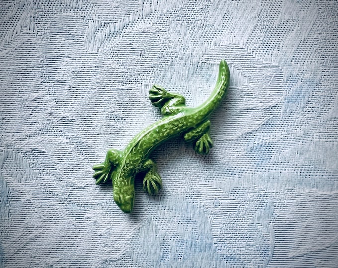Green Ceramic Lizard Tile for Mosaic Garden Art, Stepping Stone or Bird ...