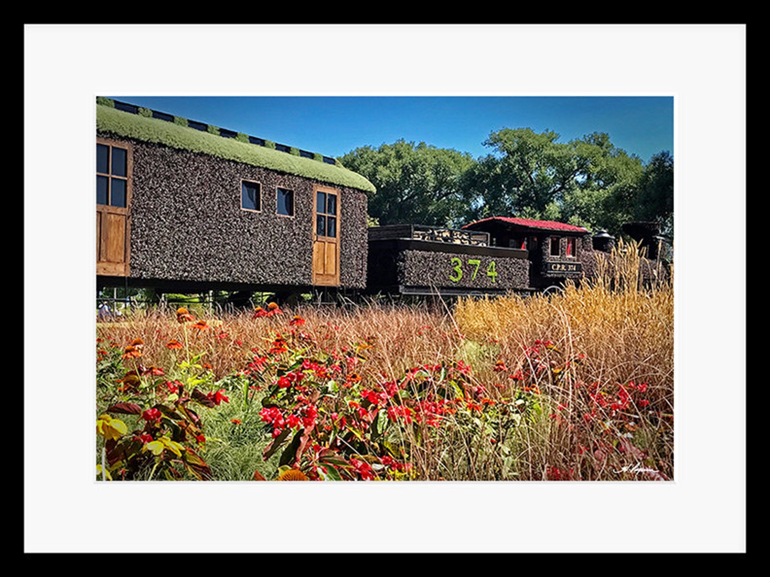 Mosaïcanada 150 Engine Cpr 374 PRINT ACRYLIC or CANVAS - Etsy Canada