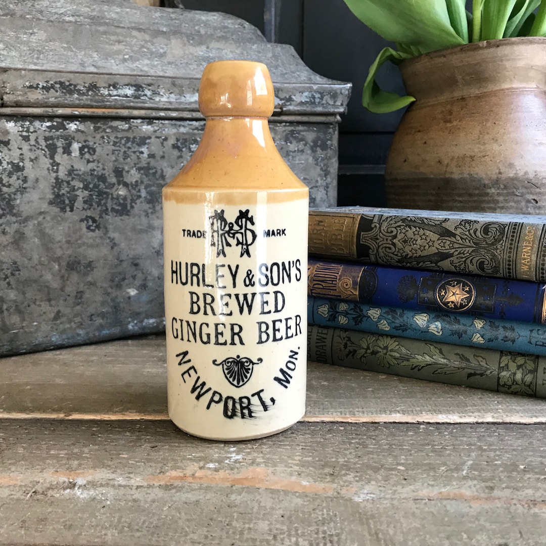 English Ginger Beer Bottle, Pint, 1800s, Hurley and Sons, Newport ...