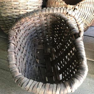 Small Rustic Willow Basket, Antique, Handmade, Flowers, Garden Basket ...