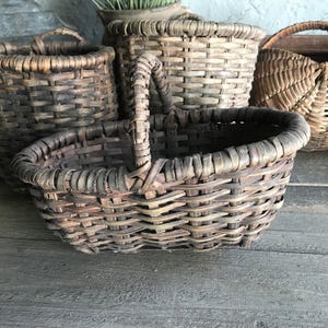Small Rustic Willow Basket, Antique, Handmade, Flowers, Garden Basket ...