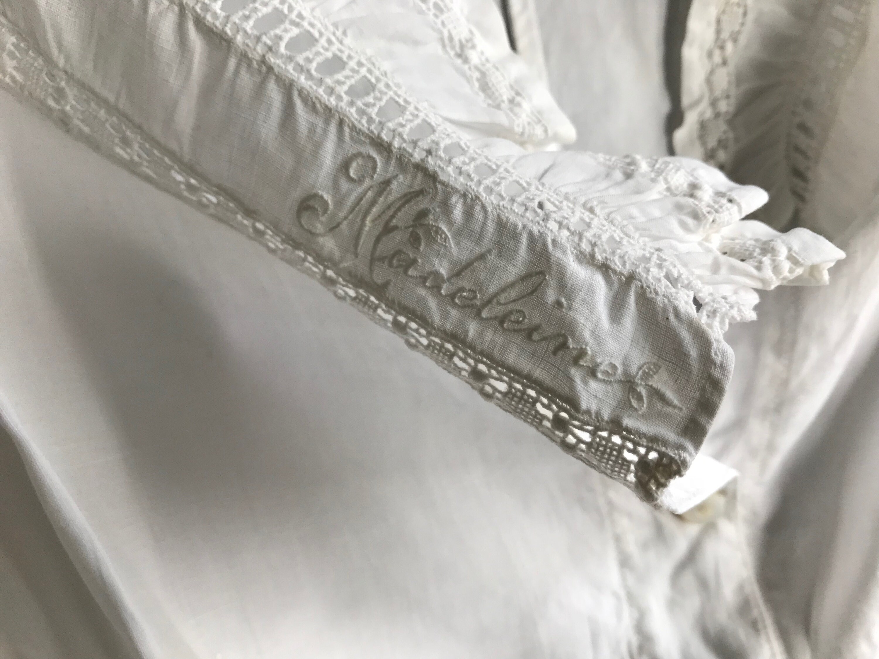 French Lace Cache Corset, Camisole, Wasp Waist, White Embroidered ...