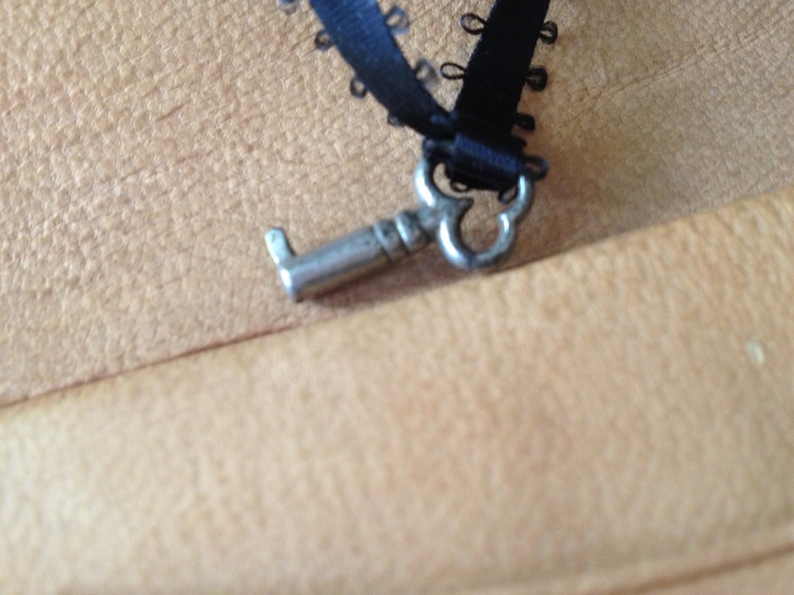 Red Leather Journal Original Skeleton Key, Book Cover, English Oxblood ...