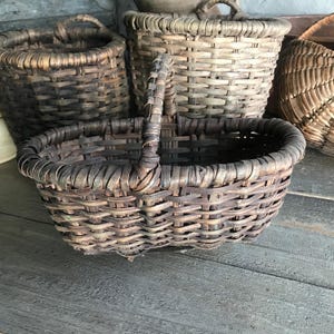 Small Rustic Willow Basket, Antique, Handmade, Flowers, Garden Basket ...