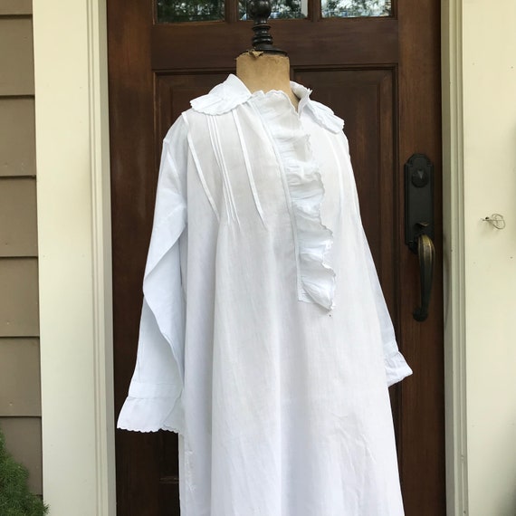 French Ruffled Nightgown, Chemise, Nightdress, 1800s,… - Gem