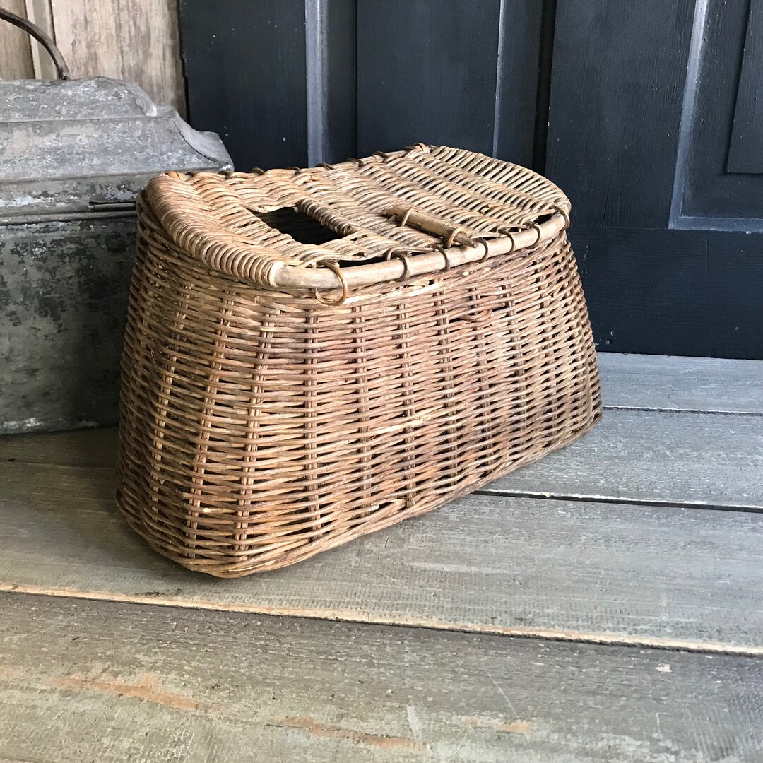English Fishing Creel Basket, Carry Handle, Willow, Farmhouse Decor ...