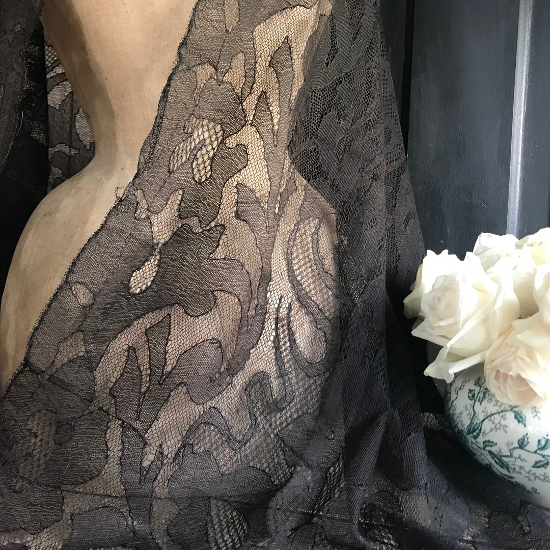 Antique Black Chantilly Lace Stole Scarf Mantilla, Veil Wrap Around ...