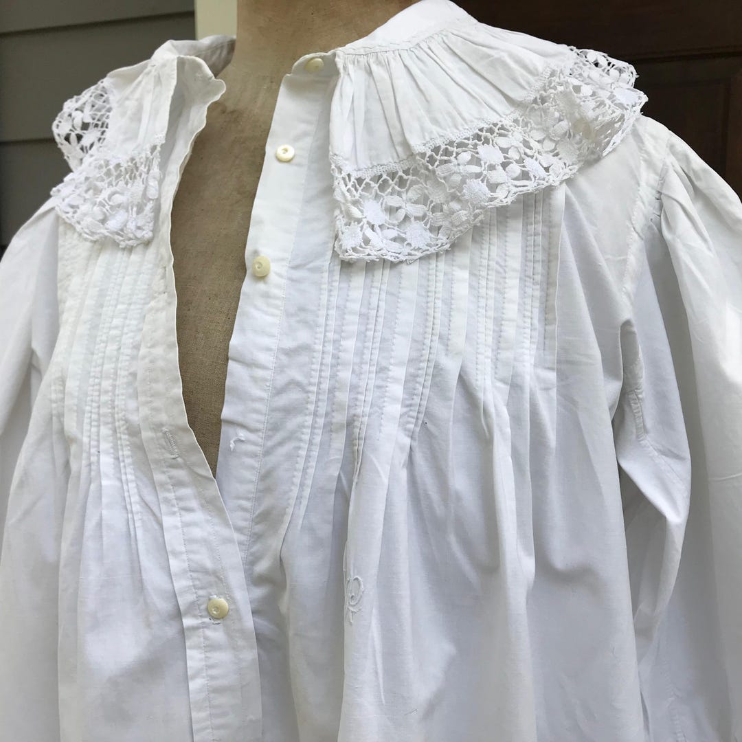 French Ruffle Collar Trousseau Nightgown, Chemise, Nightdress, 1800s ...