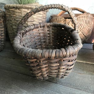 Small Rustic Willow Basket, Antique, Handmade, Flowers, Garden Basket ...