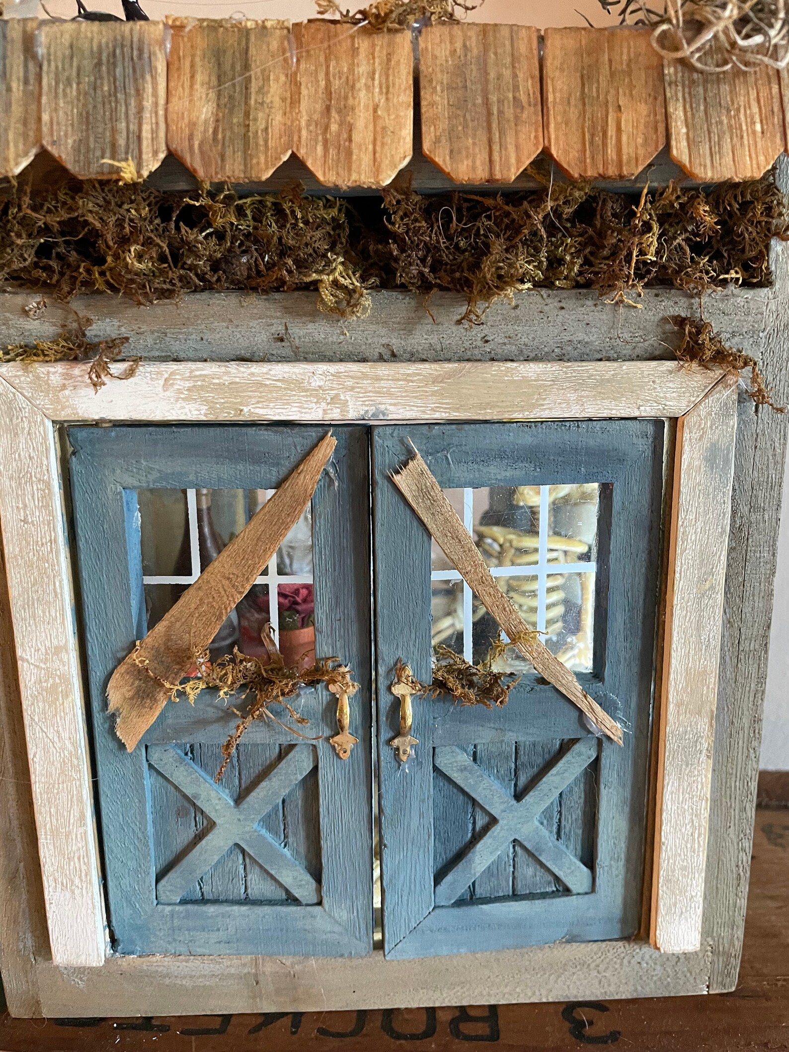 Haunted She Shed, Miniature Garden Shed, Tombstone, Skeleton, Wine ...