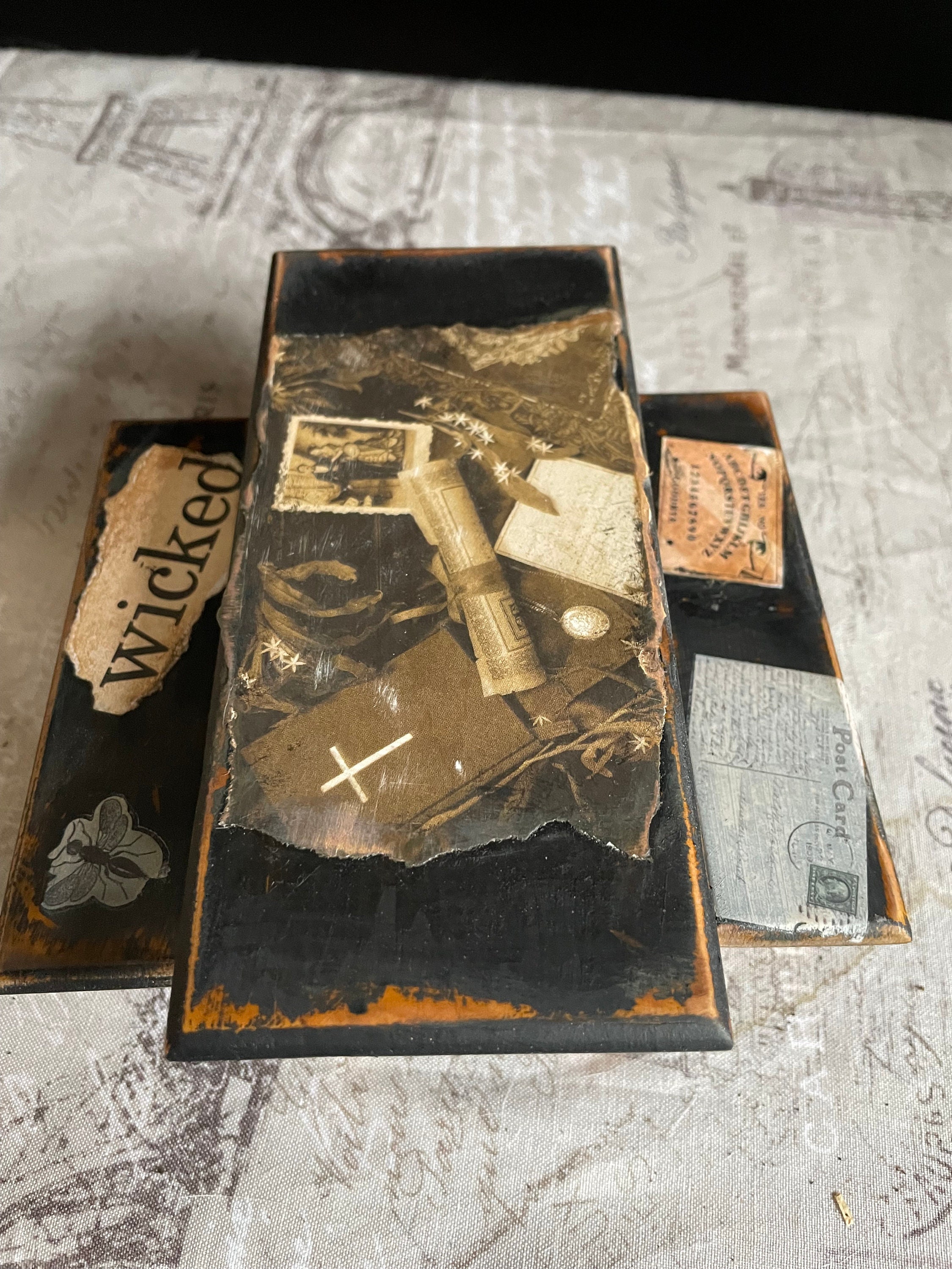 Miniature Haunted House Furniture,table and Two Benches, Vampire Hunter ...