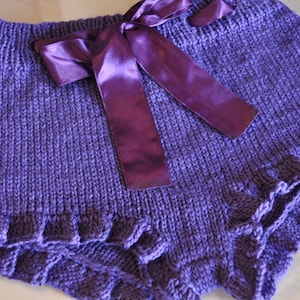 Gorgeous Shorties Grey Knitted Ruffle Shorts KNITTING PATTERN ...