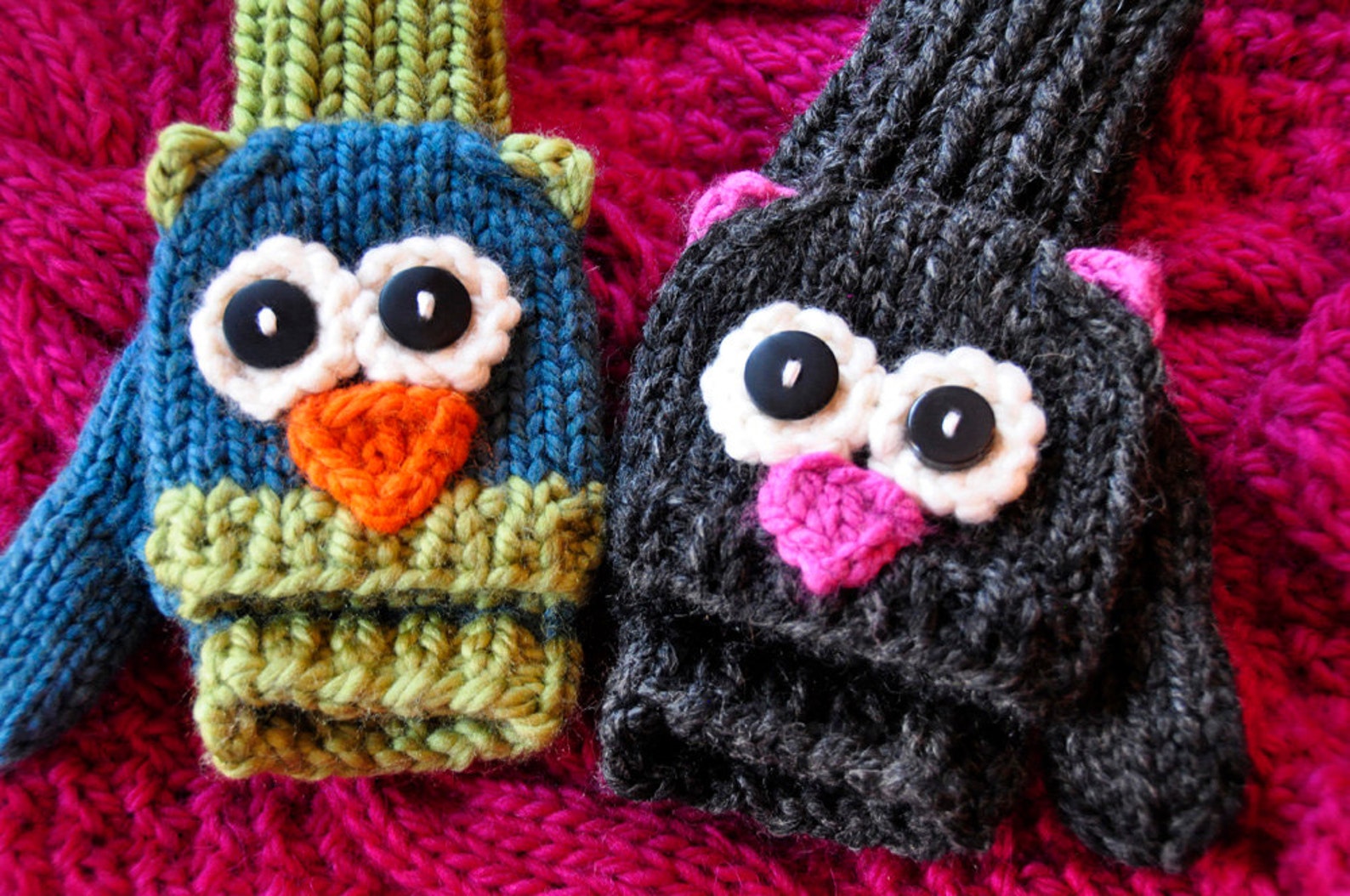 Smitten Mittens Fingerless Animal Gloves KNITTING PATTERN Teal and ...