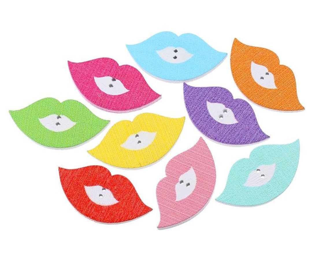 Lip Kiss Wooden Buttons - 3.4cm X1.8cm (1 3/8" X 3/4")- Valentines Day ...