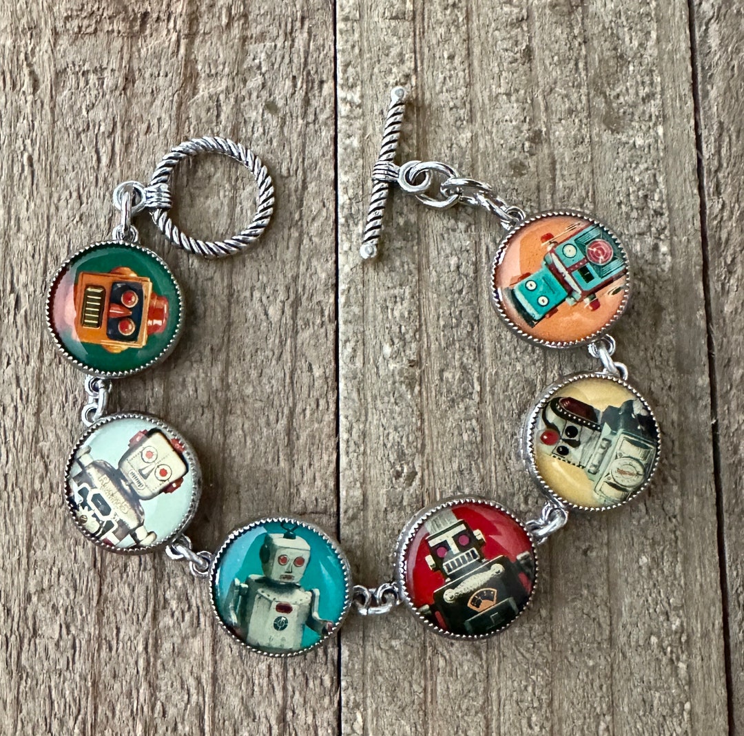 Vintage Old Style Robot Button Bracelet Kitch Unusual Toggle - Etsy