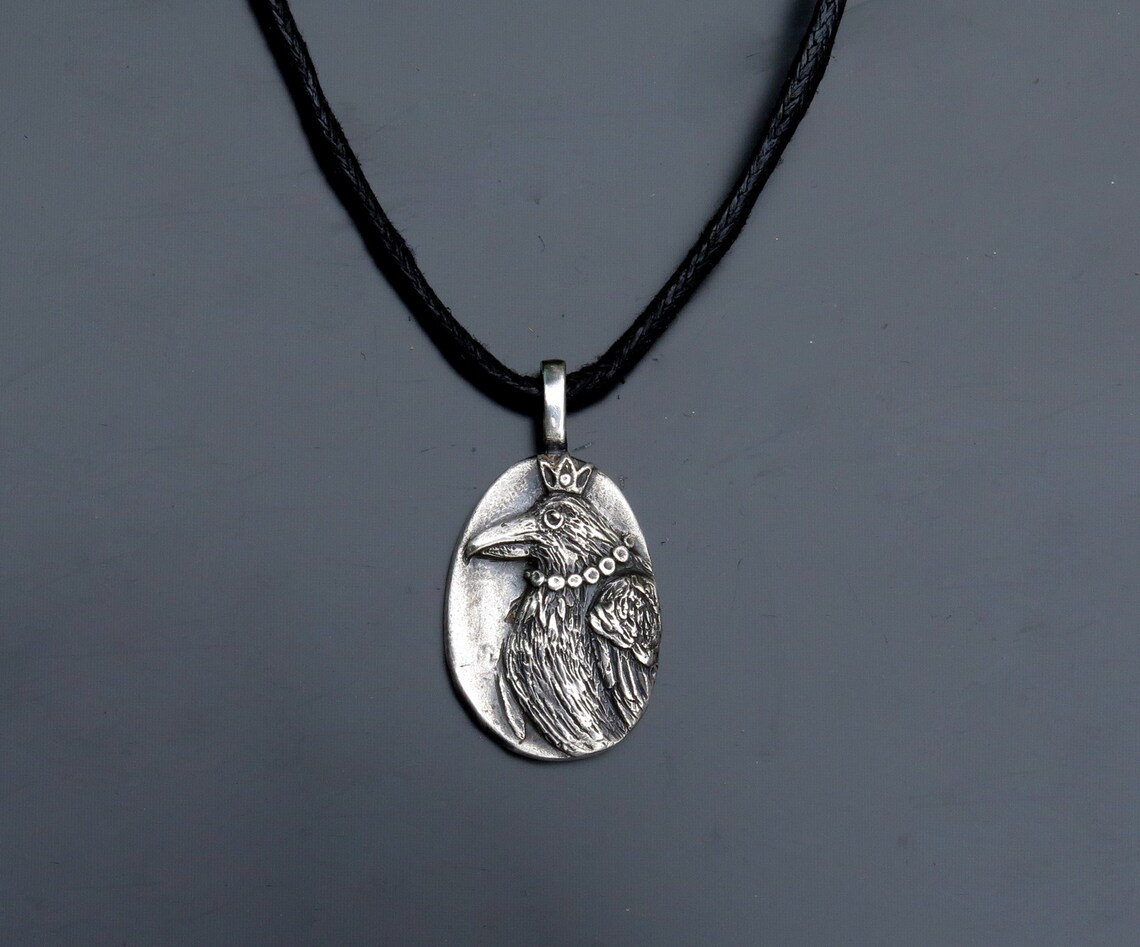 Crow Silver Pendant Crow Amulet Pendant Raven Pendant - Etsy