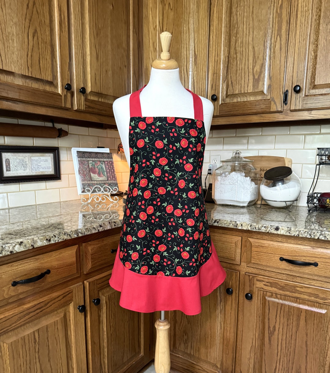 Black With Red Poppies Apron/stunning Apron Vintage Inspired Apron ...