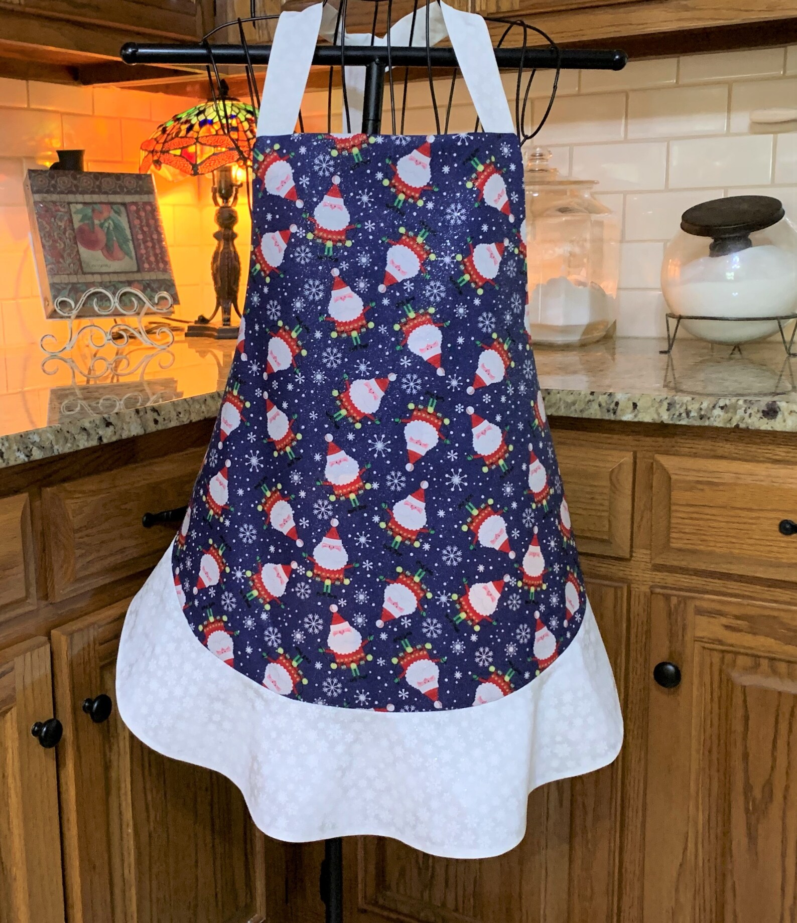 Santa Claus Christmas Apron for Women - Festive Holiday Kitchen Wear - Etsy