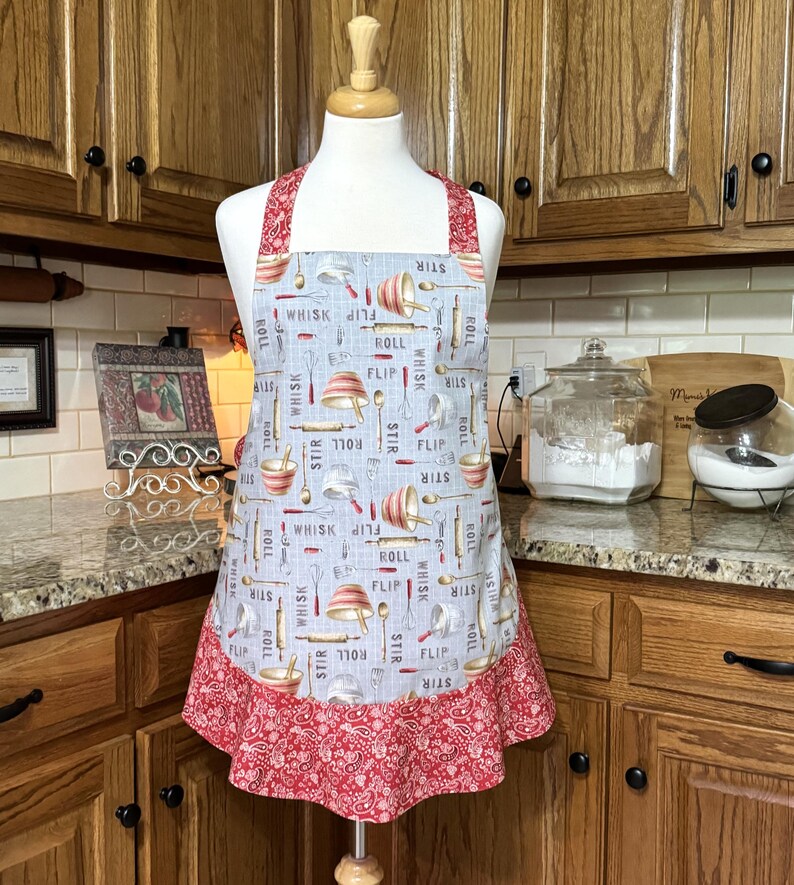 Cute Vintage Inspired Baking Apron, Utensil Print Ladies Apron, Sweet ...