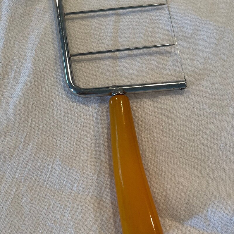 Bakelite Cake Cutter - Etsy