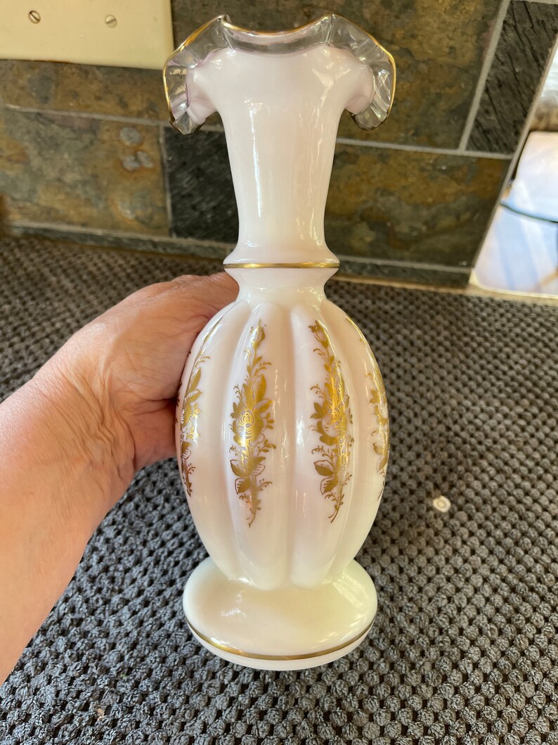 Fenton Peach Crest Handled Jug Vase 9 Inches Tyndale Gold Rose Transfer ...