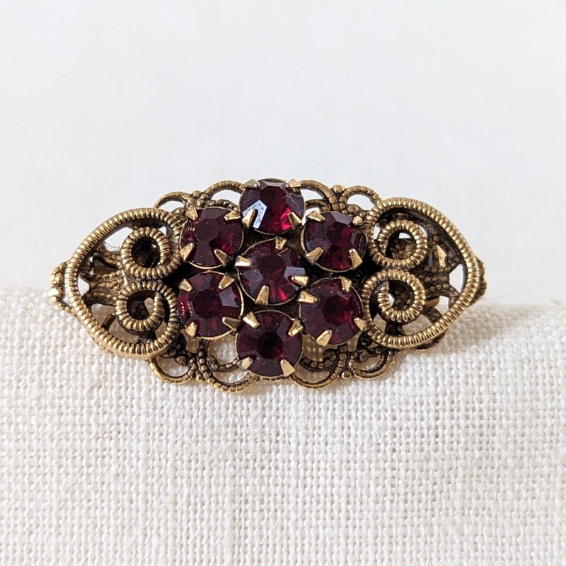 Red Vintage Brooch - Etsy