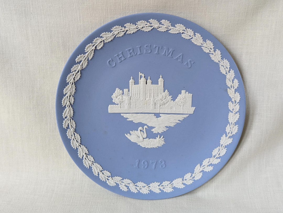 Vintage Wedgwood Christmas Plate: 1973 Tower of London Jasperware - Etsy