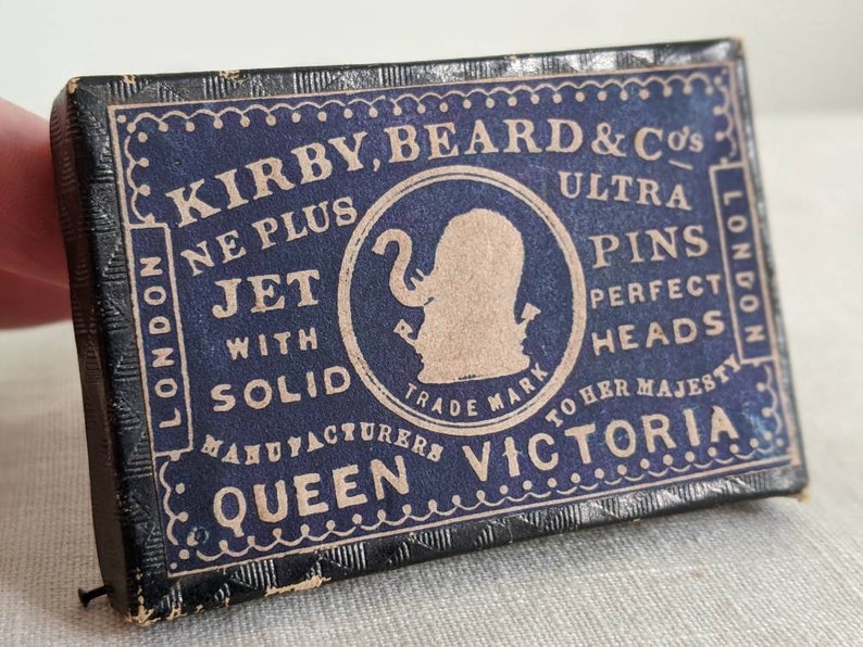 Antique Kirby Beard & Co Queen Victoria Jet Pins in Box - Etsy