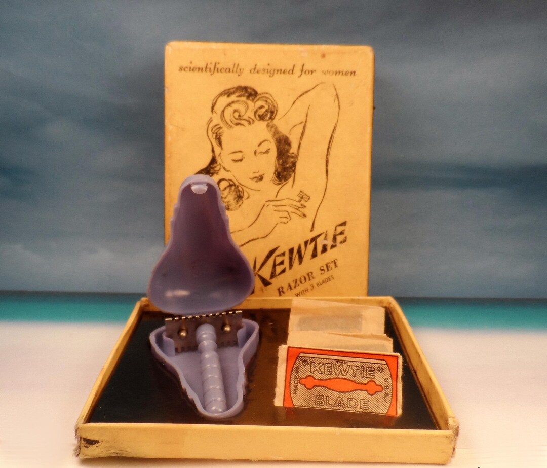 1940s Kewtie Ladies Razor Set: Blue Plastic Travel Case & Blades - Etsy