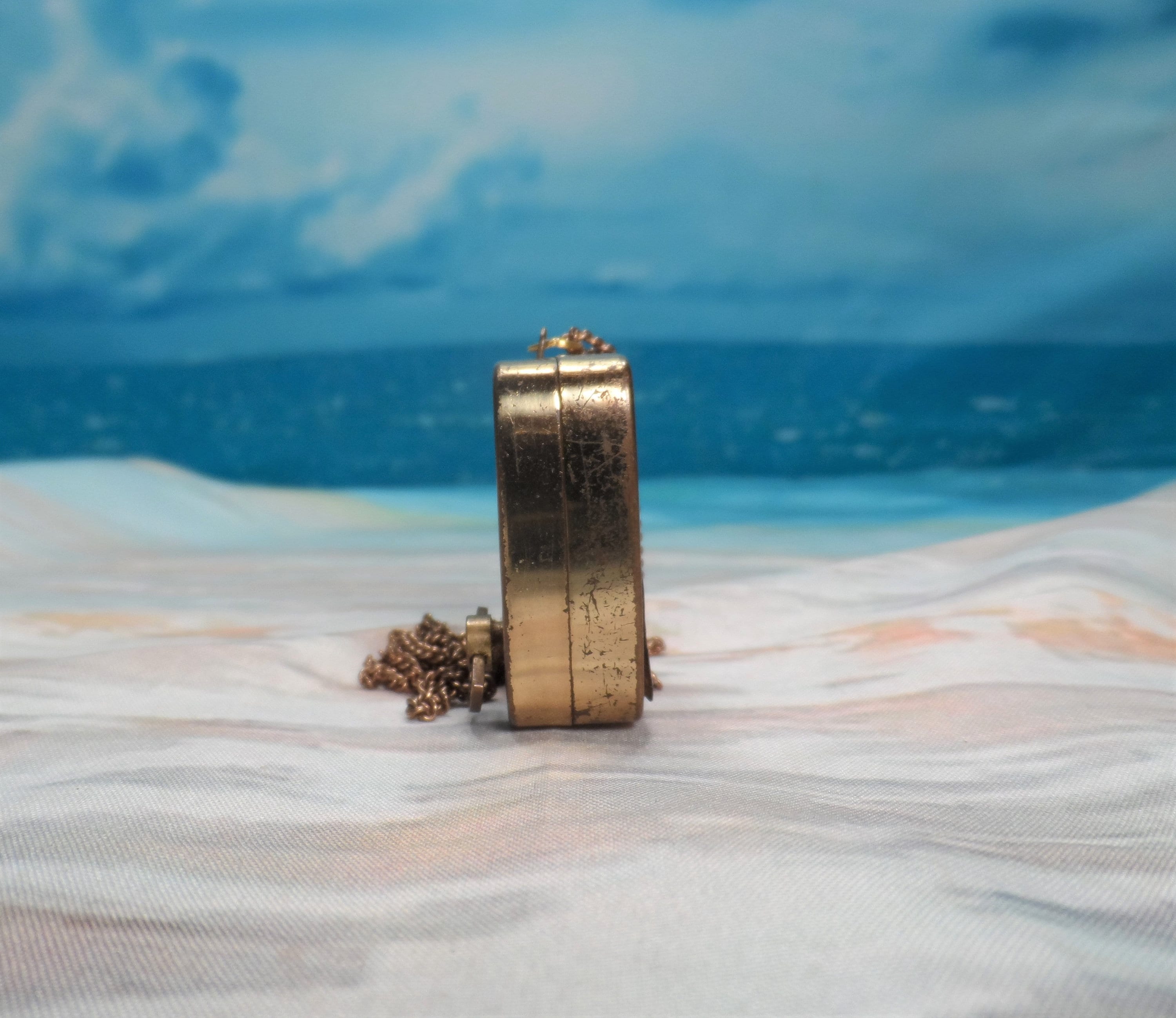 1960's Clover Sankyo Mechanical, Wind Up, Music Box Japan on 22" 1/20 ...