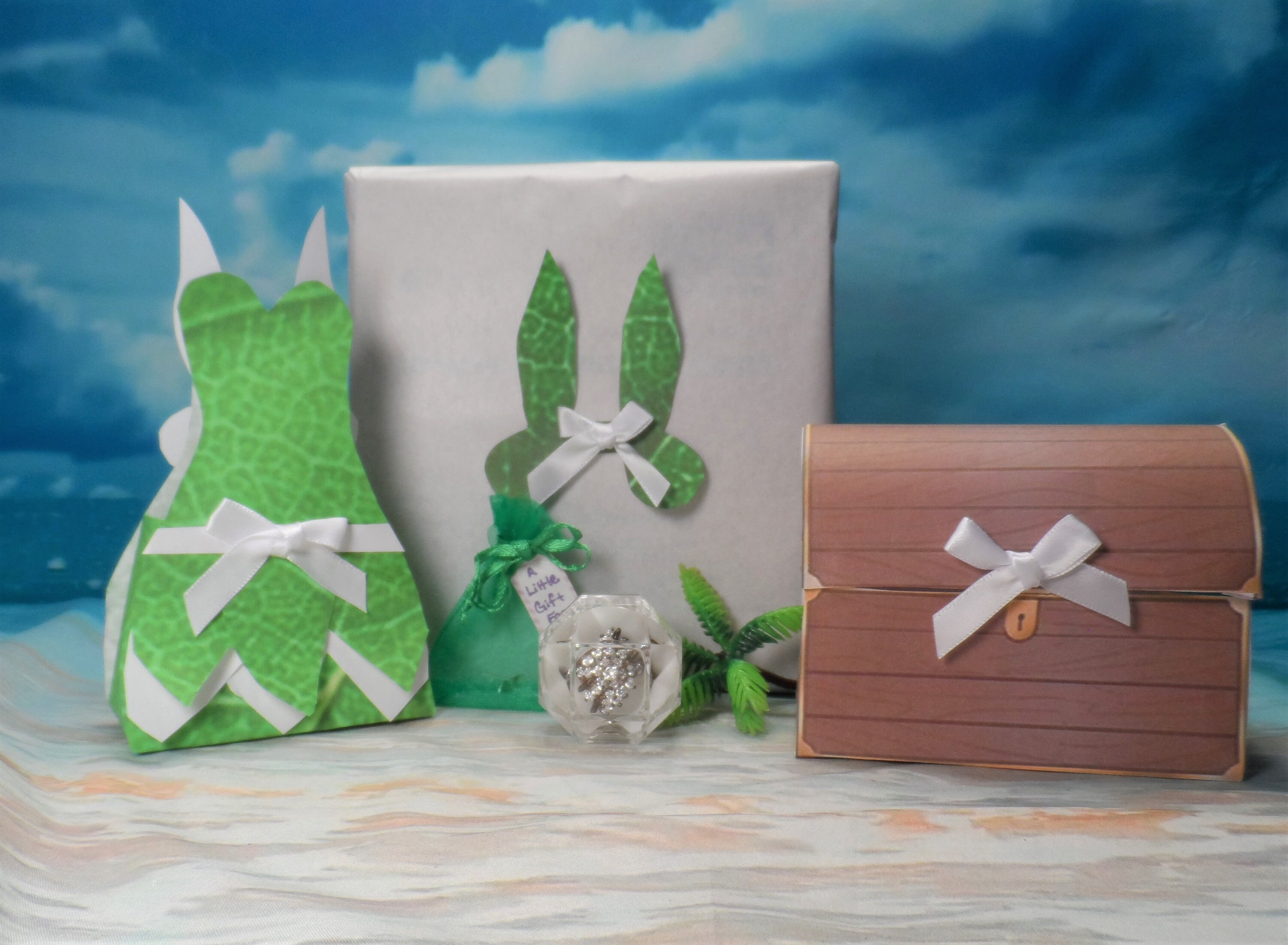 1960's Clover Sankyo Mechanical, Wind Up, Music Box Japan on 22 1/20 ...