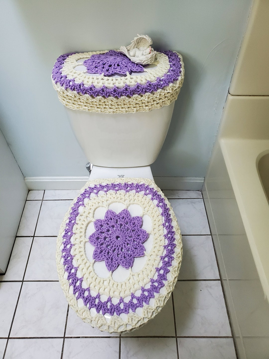 A Set of 2 - a Crochet Toilet Tank Lid Cover and a Crochet Toilet Seat ...